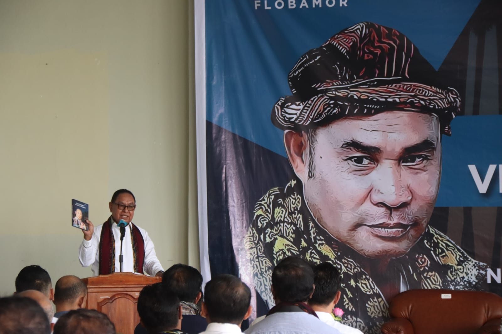 Wartawan Senior Pius Rengka Hadirkan Buku Falsafah Hidup Gubernur ...