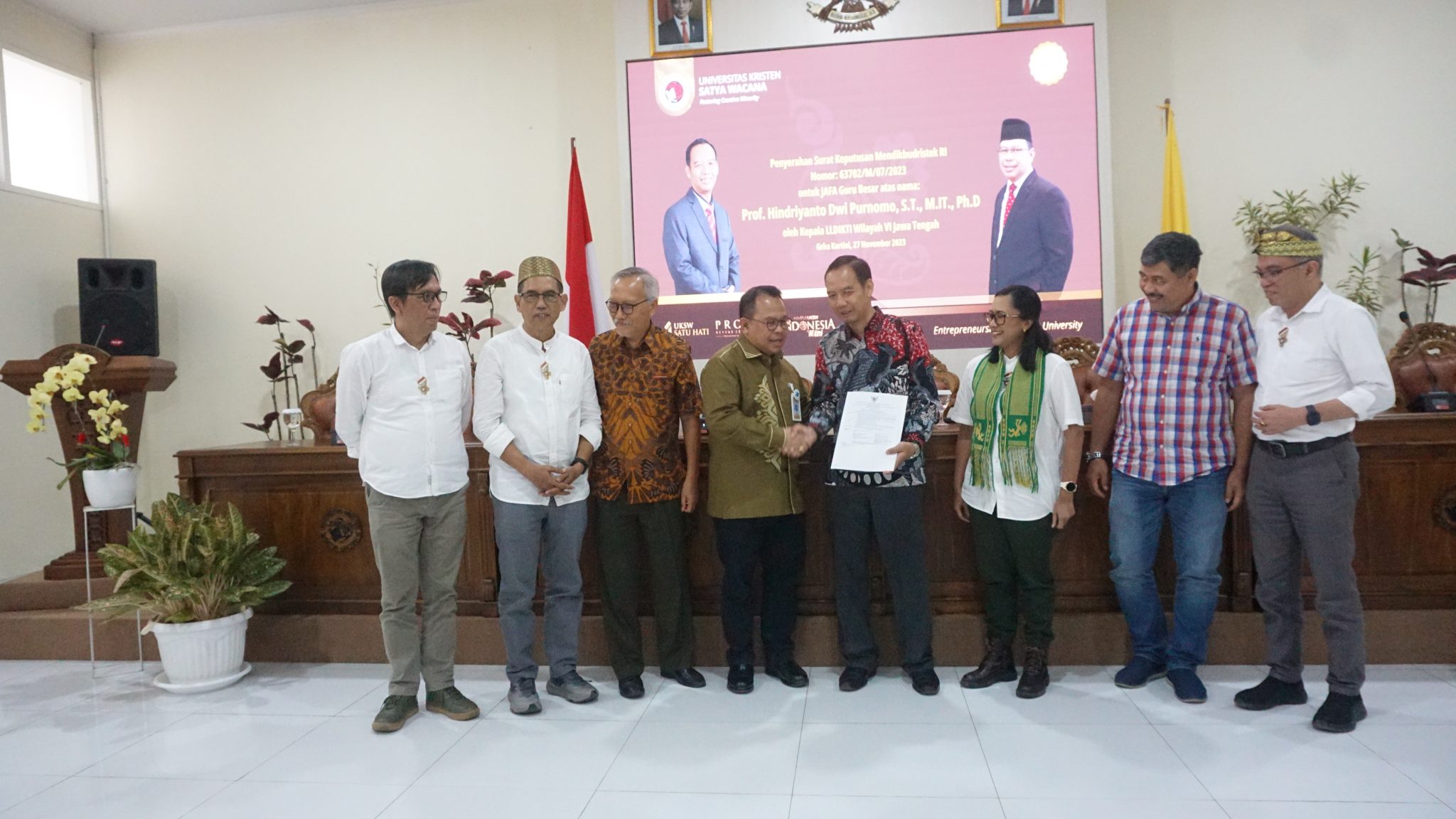 Jadi Guru Besar Ke-21 UKSW, Hindriyanto Resmi Jadi Profesor Ilmu Teknik ...